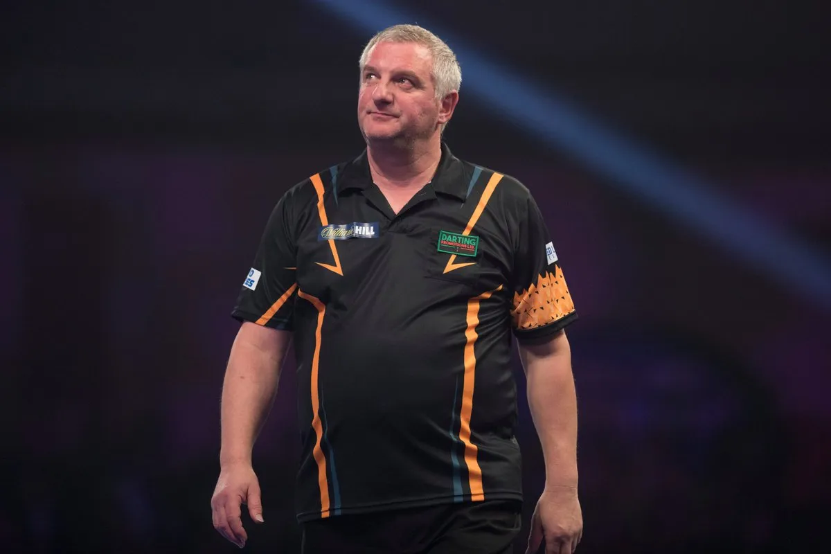 Darts veteran Jones wins his fourth tournament on Challenge Tour