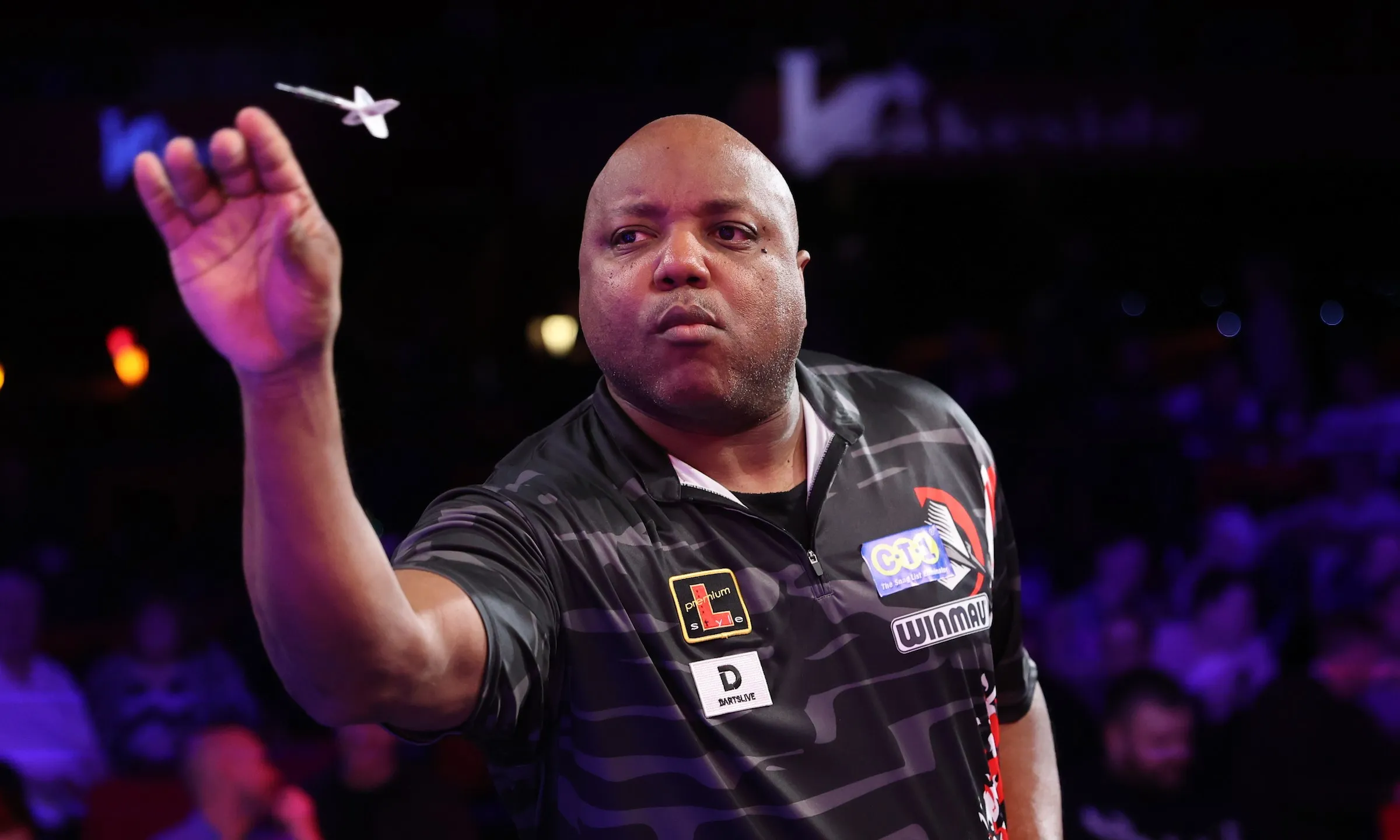 Leonard Gates gewinnt den CDC Continental Cup und sichert sich damit ...