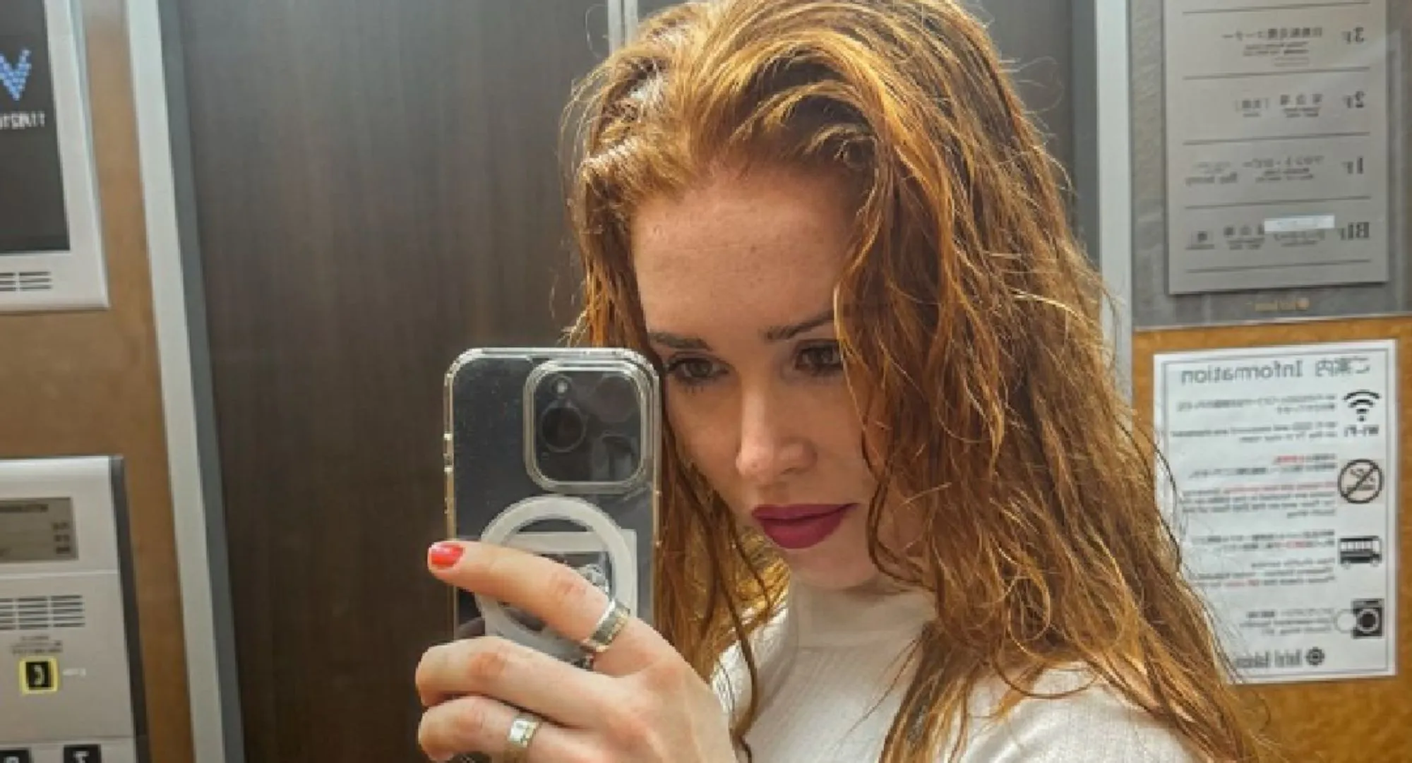 Schaatsster Antoinette de Jong bereikt meerdere hoogtepuntjes in één week en had gelukkig een ...