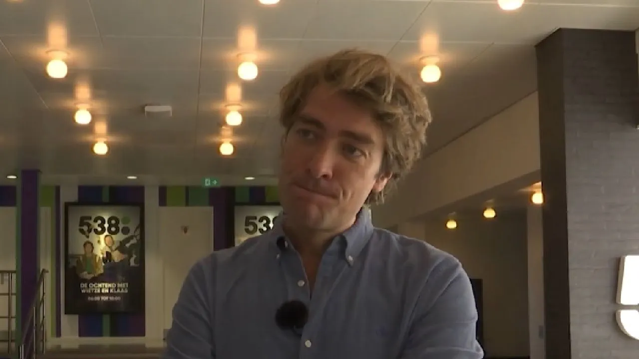 Frank Dane maakt bekend waarom hij al weken niet op de radio is