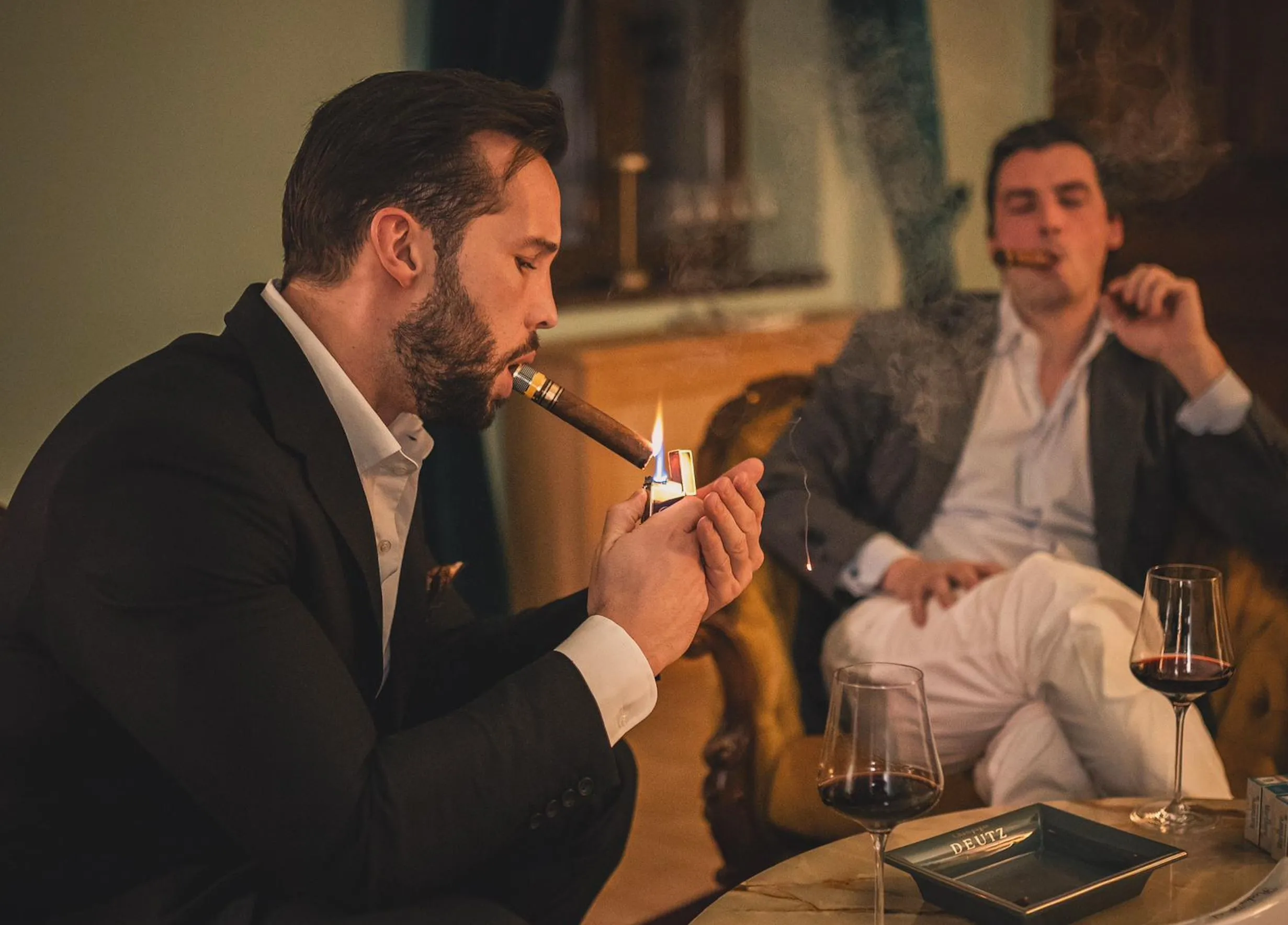 Tristan Tate omarmt FVD: "Nederland heeft Thierry Baudet, Nexit en anti ...