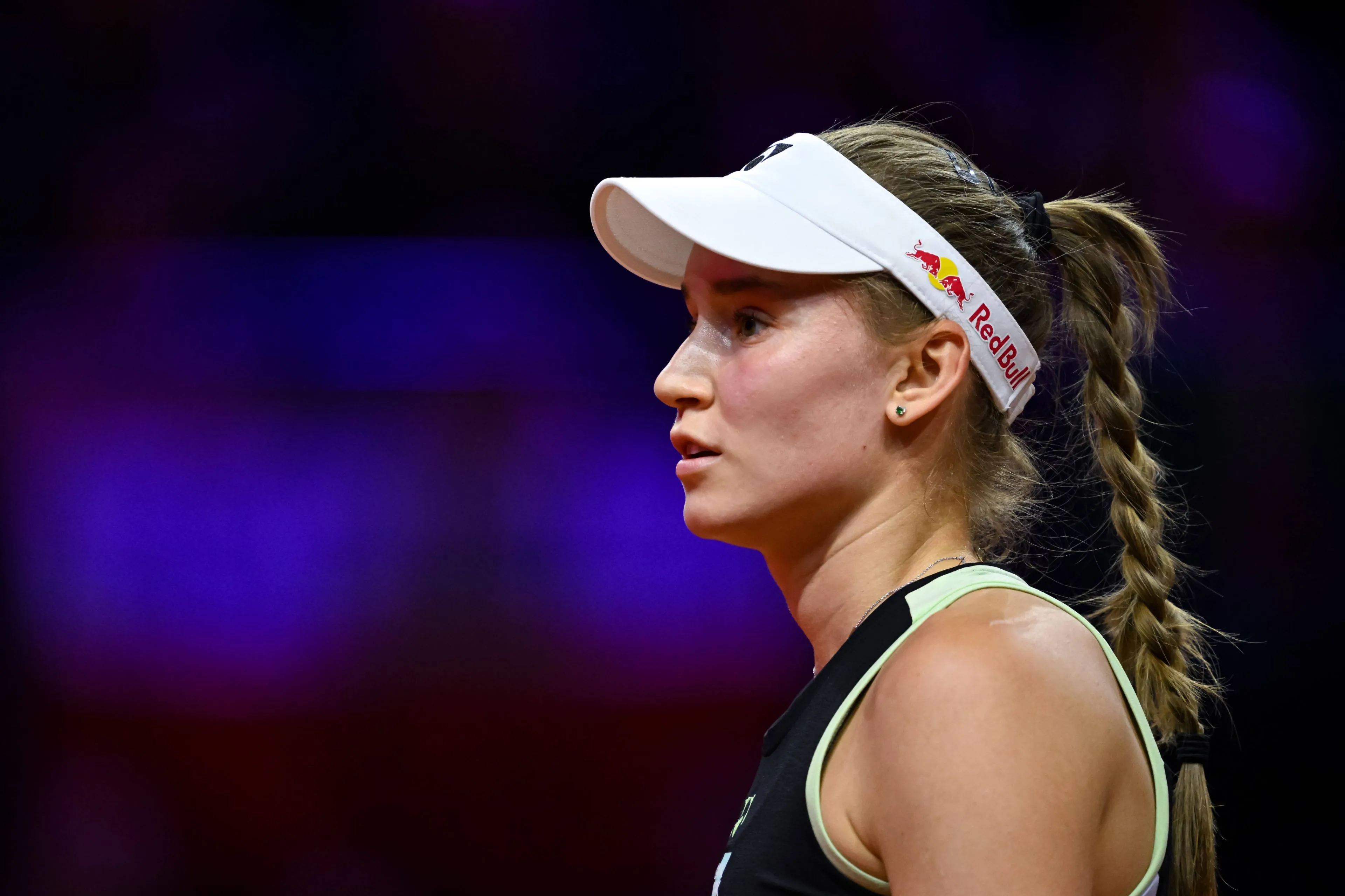 Rybakina Stunned By Paolini In Her First Match In 2 Months At WTA Finals