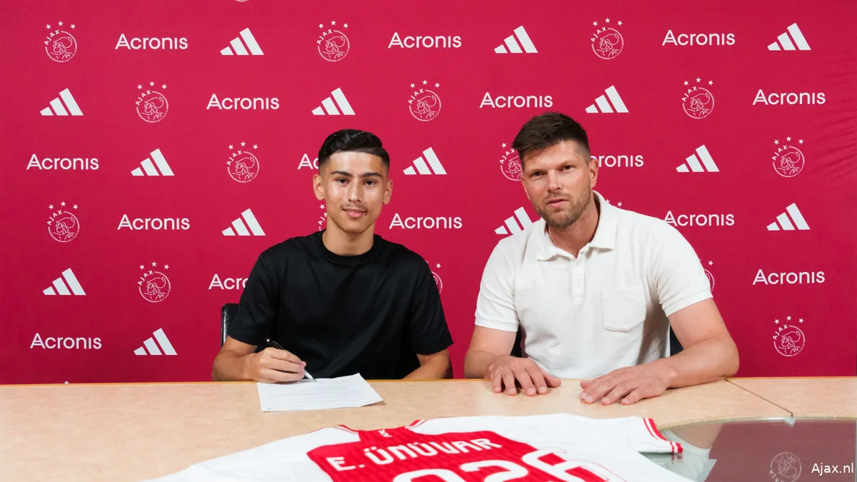 Ajax legt Emre Ünüvar tot medio 2026 vast