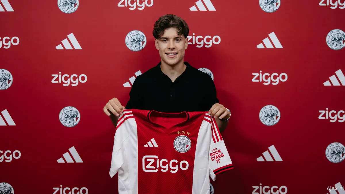Ajax trekt opnieuw speler aan: Monserrate komt over van Atlético Madrid