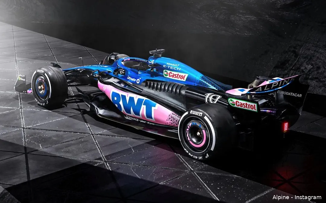BREAKING: Eerste beelden 2023 livery Alpine