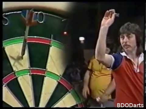 THROWBACK VIDEO: Is this the slowest darts player of all time as Terry ...