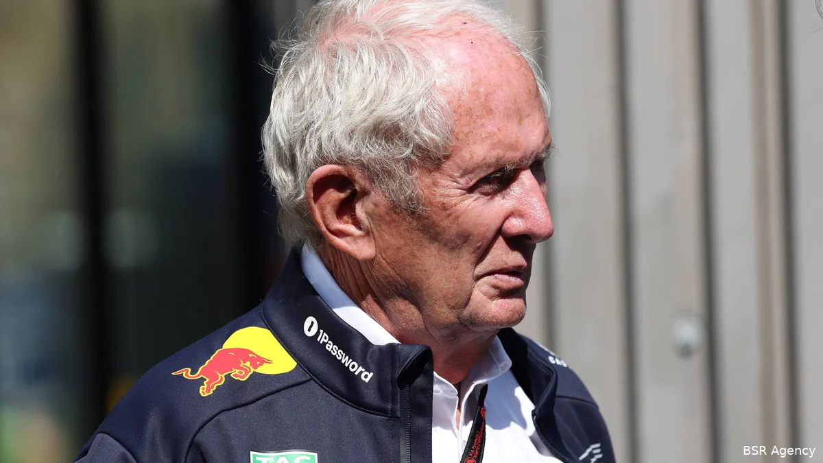 Helmut Marko met de handen in het haar na zien prestaties Max ...