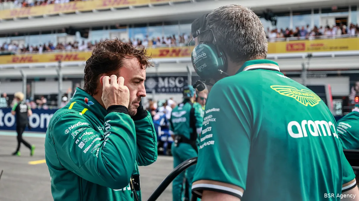 Alonso doet oproep aan Aston Martin: 'Altijd met hem willen werken' | GP33