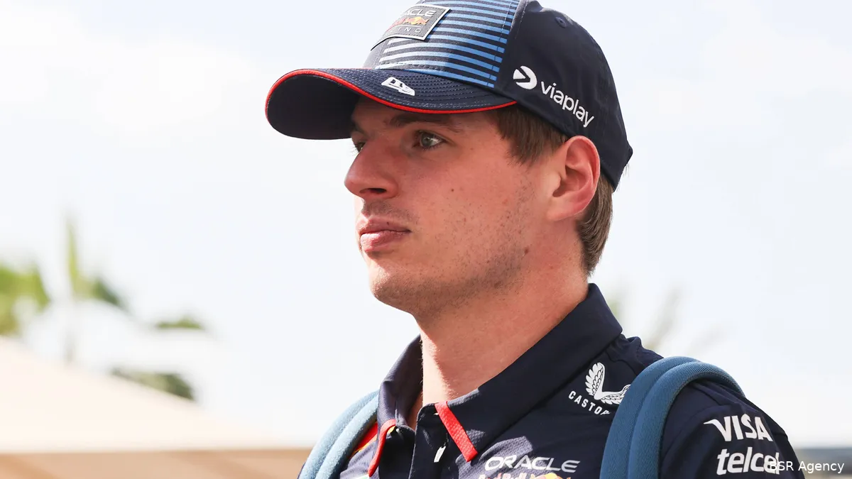 Max Verstappen blaast Aston Martin-geruchten nieuw leven in met opvallende keuze voor eigen ...