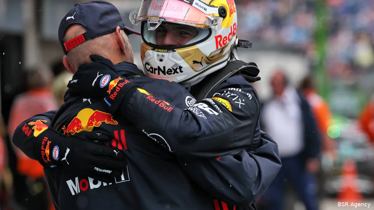 Red Bull-baas deelt opvallende mening over vertrek Adrian Newey: 'Dat zal hij zelf ook toegeven ...