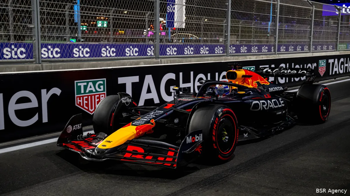 Wat maakt Max Verstappen zo superieur? Voormalig teambaas geeft uitleg | GP33