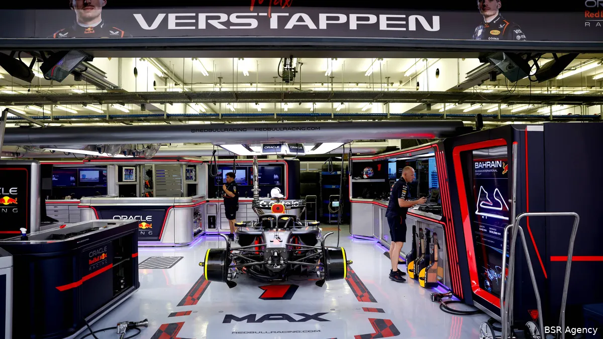 Opvallend: Formule 1 haalt naam Max Verstappen van Red Bull-garage af | GP33