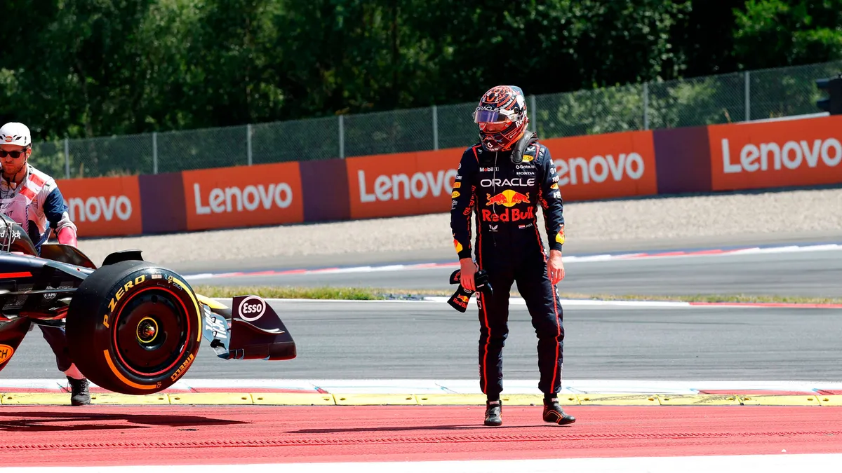 Red Bull ontvangt heftige waarschuwing na DNF Max Verstappen | GP33