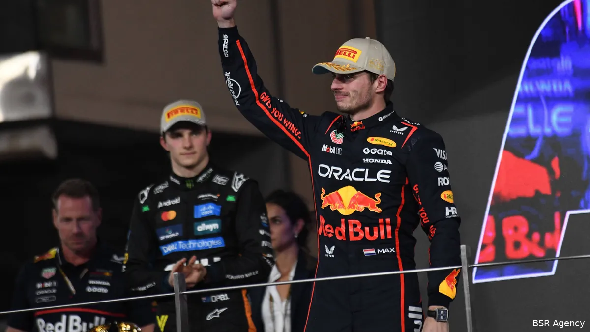Oscar Piastri pakt moment om Max Verstappen in het zonnetje te zetten ...