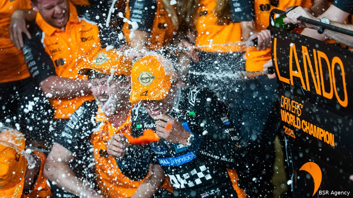 Lando Norris onthult: zo heeft hij zijn F1-wereldkampioenschap gevierd ...