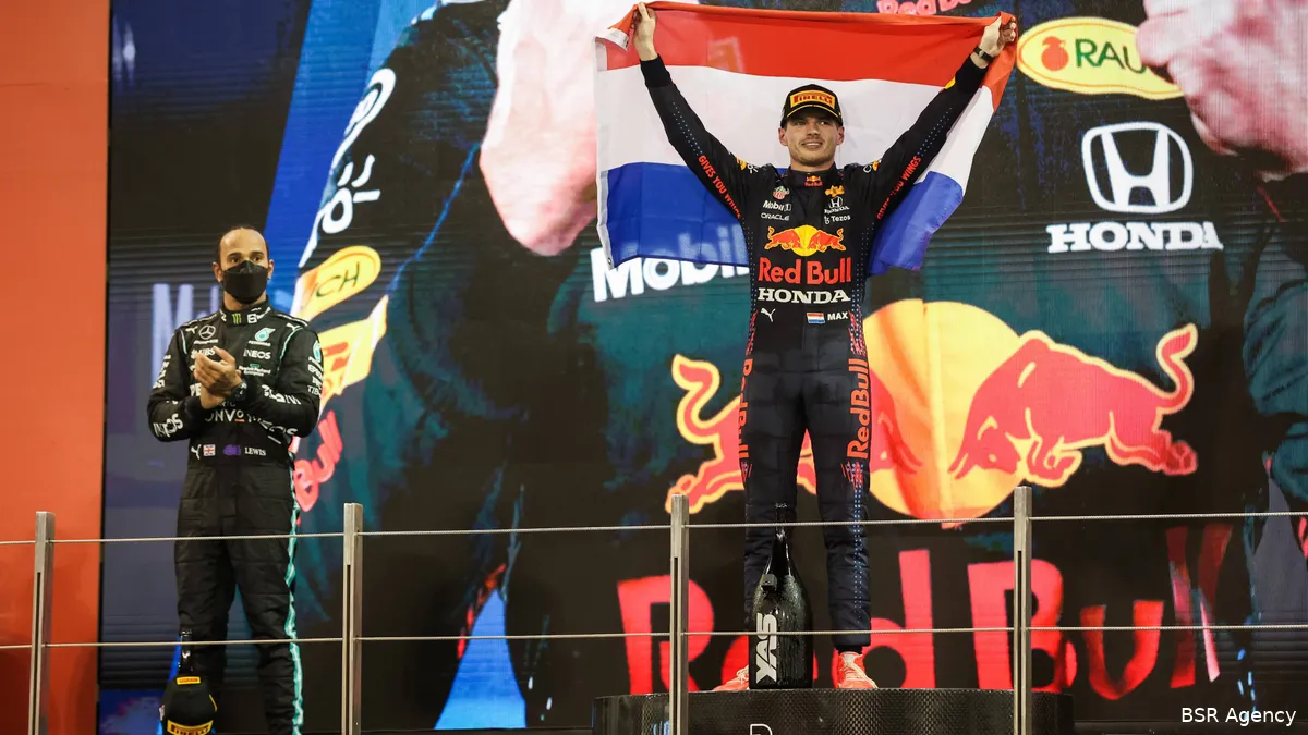 F1-steward claimt dat Max Verstappen titel cadeau heeft gekregen | GP33