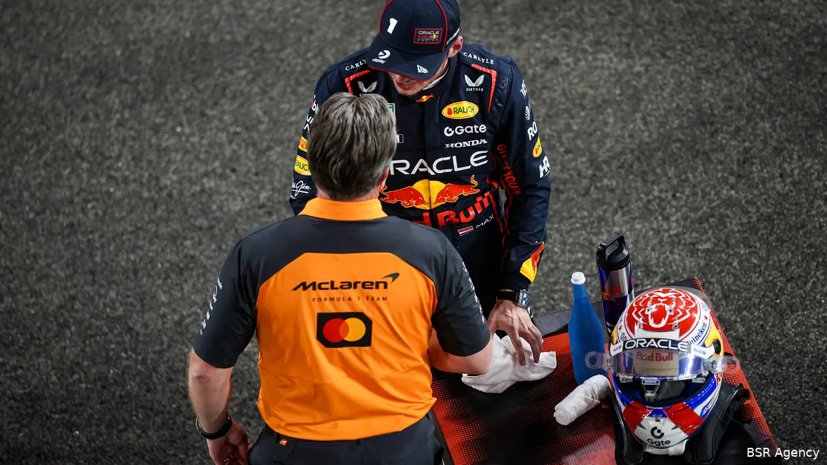 Zak Brown bevestigt interesse in Max Verstappen: 'Als er een plek vrij ...