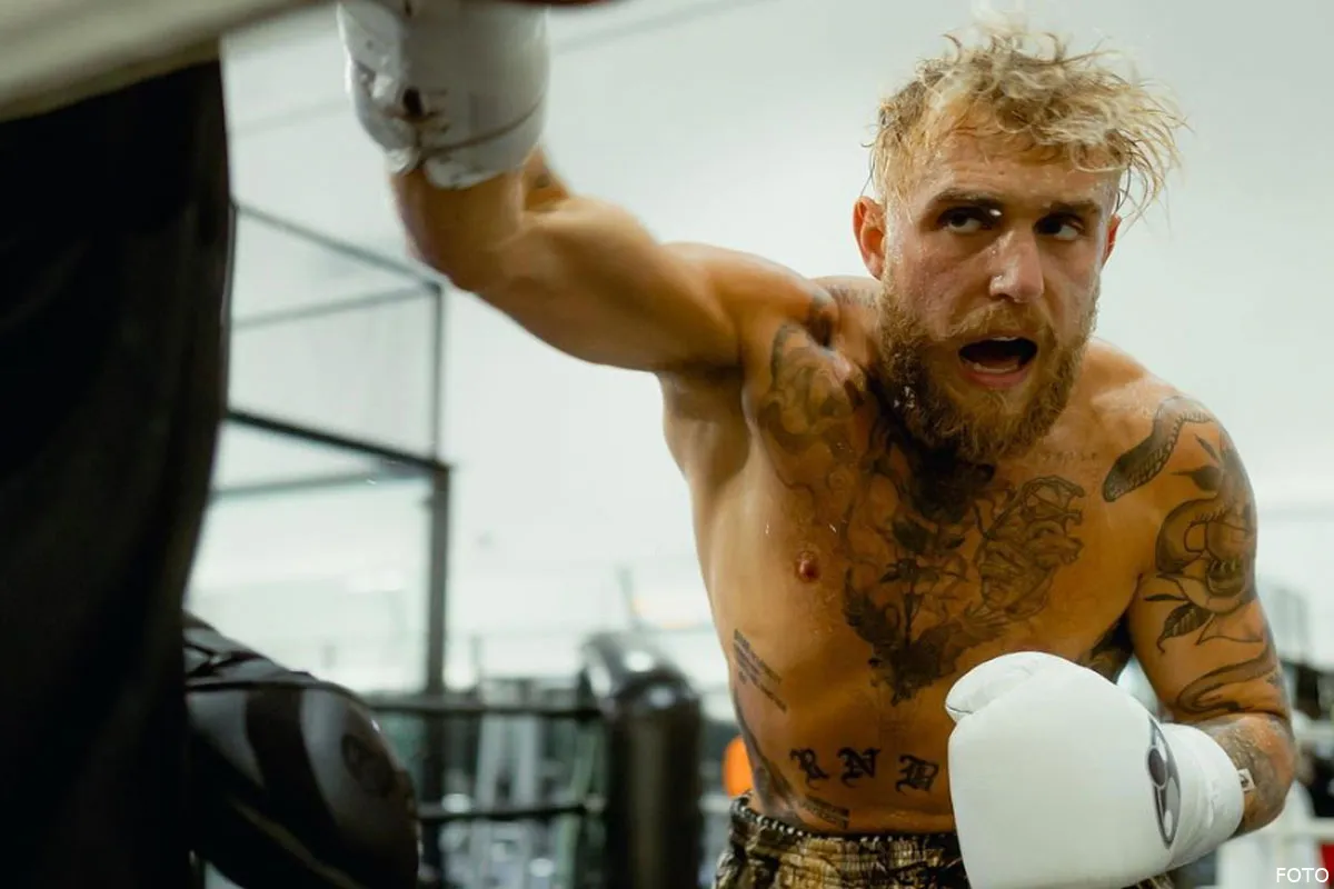 🎥 Jake Paul traint in Nederlandse kickboks gym: 'Ik dol iedereen hier ...