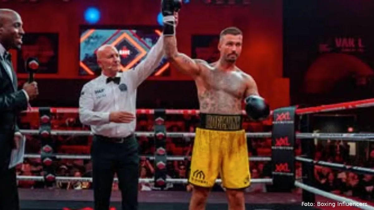 Dave Roelvink wint Boxing Influencers met drie knock-outs en 100.000 euro | Vechtsport info