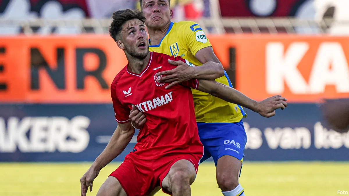 Van Wolfswinkel vond het 'om te janken': "Dat maakt het extra pijnlijk ...