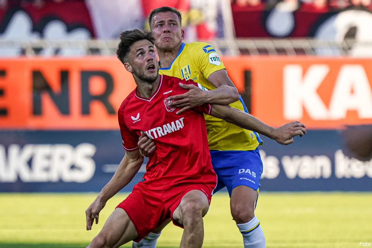 Van Wolfswinkel vond het 'om te janken': "Dat maakt het extra pijnlijk" | Twenteinsite.nl