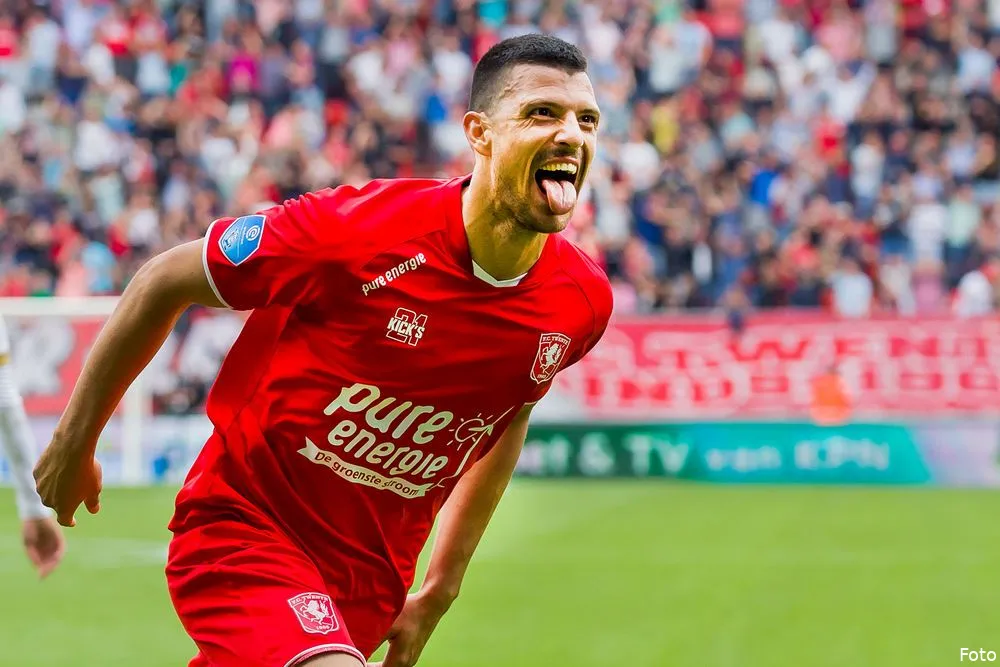 Vuckic opnieuw belangrijk voor FC Twente: "Hebben tot het einde ...