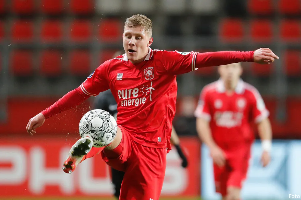 FC Twente neemt zondag afscheid van in de zomer vertrokken spelers | Twenteinsite.nl