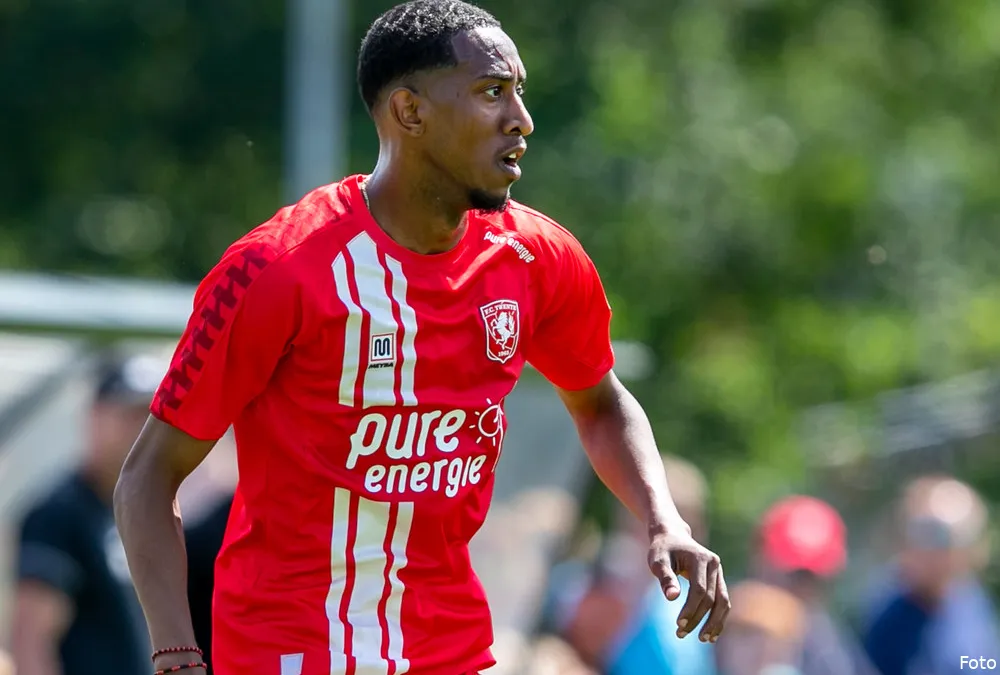 Brenet vaker dit seizoen aangepakt: "Maar nu ging hij dusdanig over de schreef" | Twenteinsite.nl