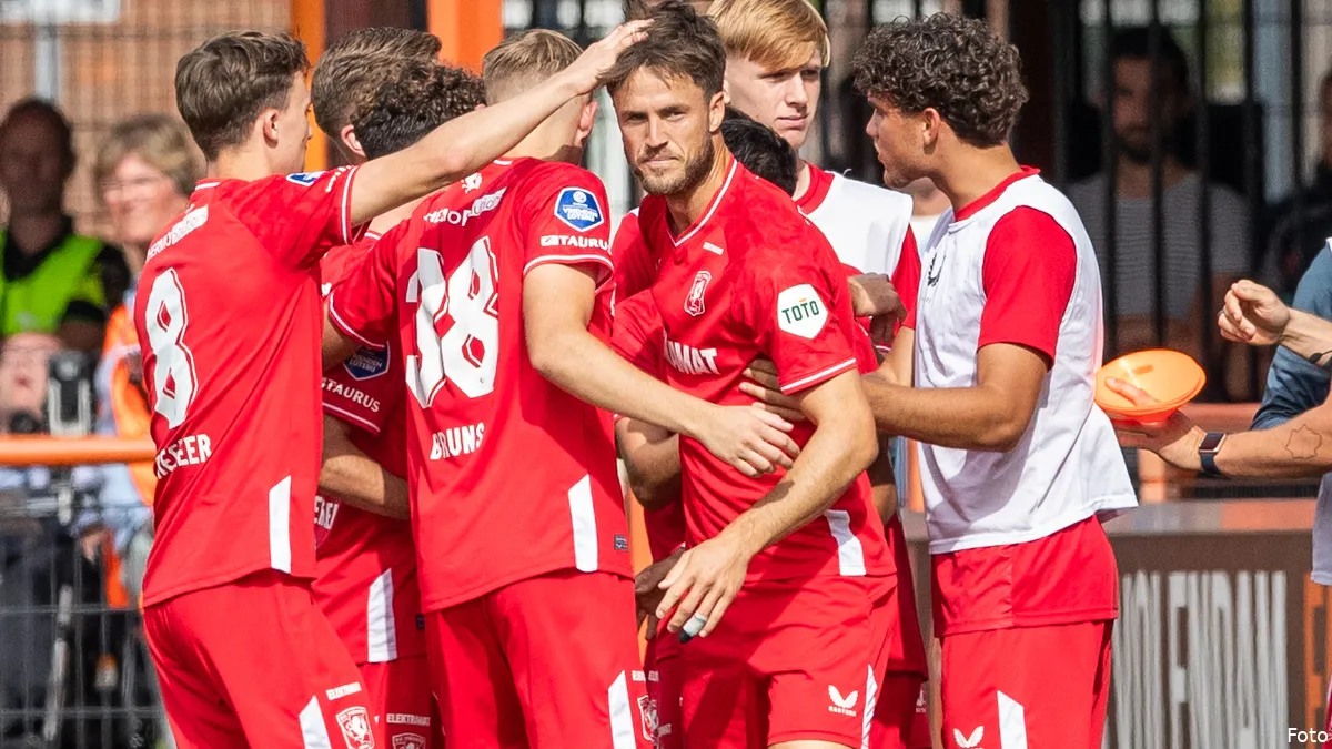 Voorspel FC Twente – Ajax en win onze Voetbalpool! | Twenteinsite.nl