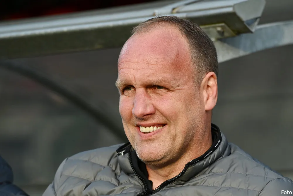 Lukkien nieuwe hoofdtrainer FC Twente? "Dat zou hij best willen ...