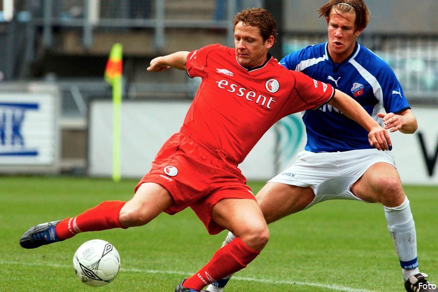 De Gier nieuwe trainer Go Ahead Eagles en keert terug op oude nest