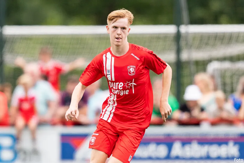 DONE DEAL: FC Twente contracteert Mats Rots en Sam Karssies