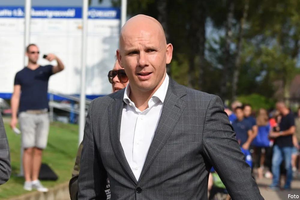 jan van halst fc twente everton 2017 2018