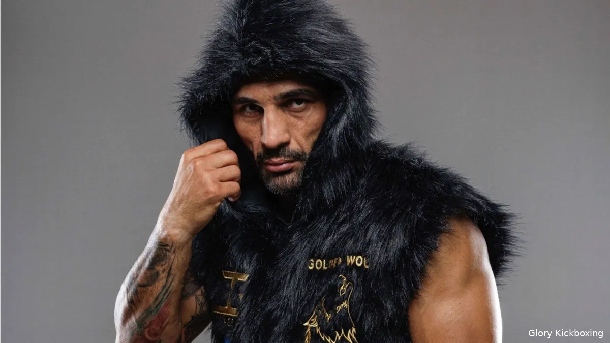 Rajabzadeh woest na dokterstop: 'Rico mocht wel door vechten ...