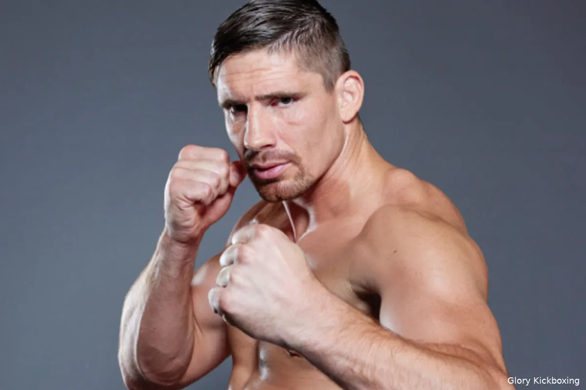 'Tijd voor een nieuwe kampioen!' Rico Verhoeven's laatste zege vandaag ...