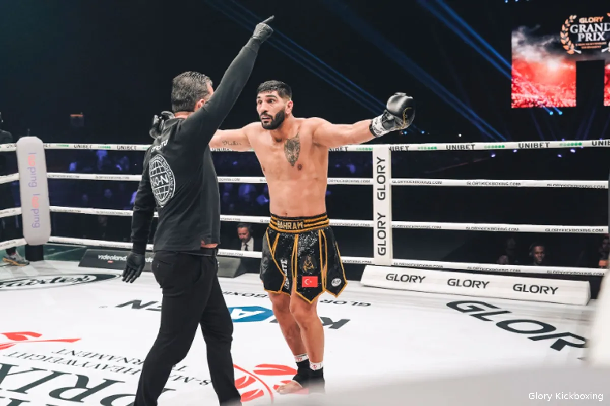 BOM! Rajabzadeh betwist uitslag gevecht met Rigters: Arbitrage onder ...