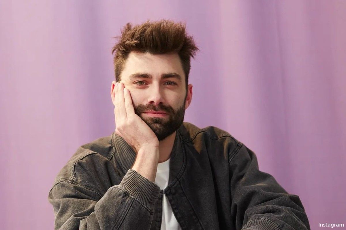 Sieg De Doncker toont nieuwe piercing: "Op een vrijgezellenfeest mag je ...