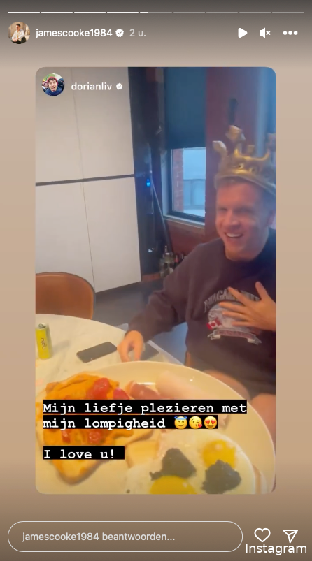 Presentator James Cooke heeft bijzonder leuk nieuws te melden ...