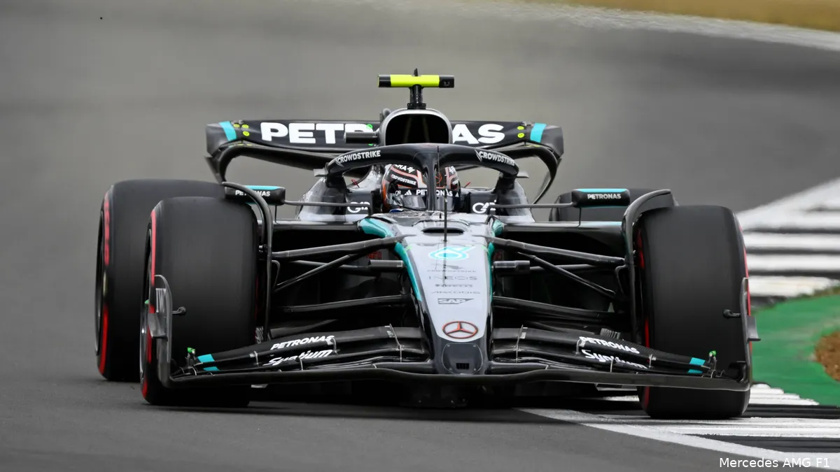 Mercedes snapt het niet meer: ‘We moeten terug naar een baseline waar ...