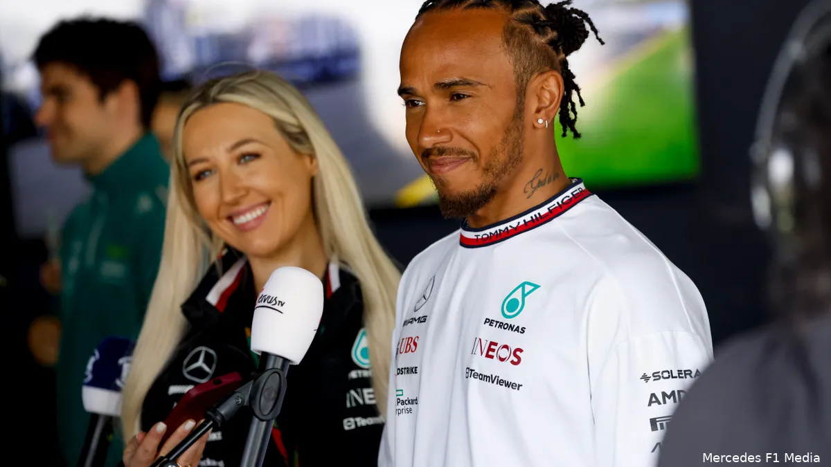 Lewis Hamilton doet opvallende uitspraak: 'Zijn we echt op de maan ...