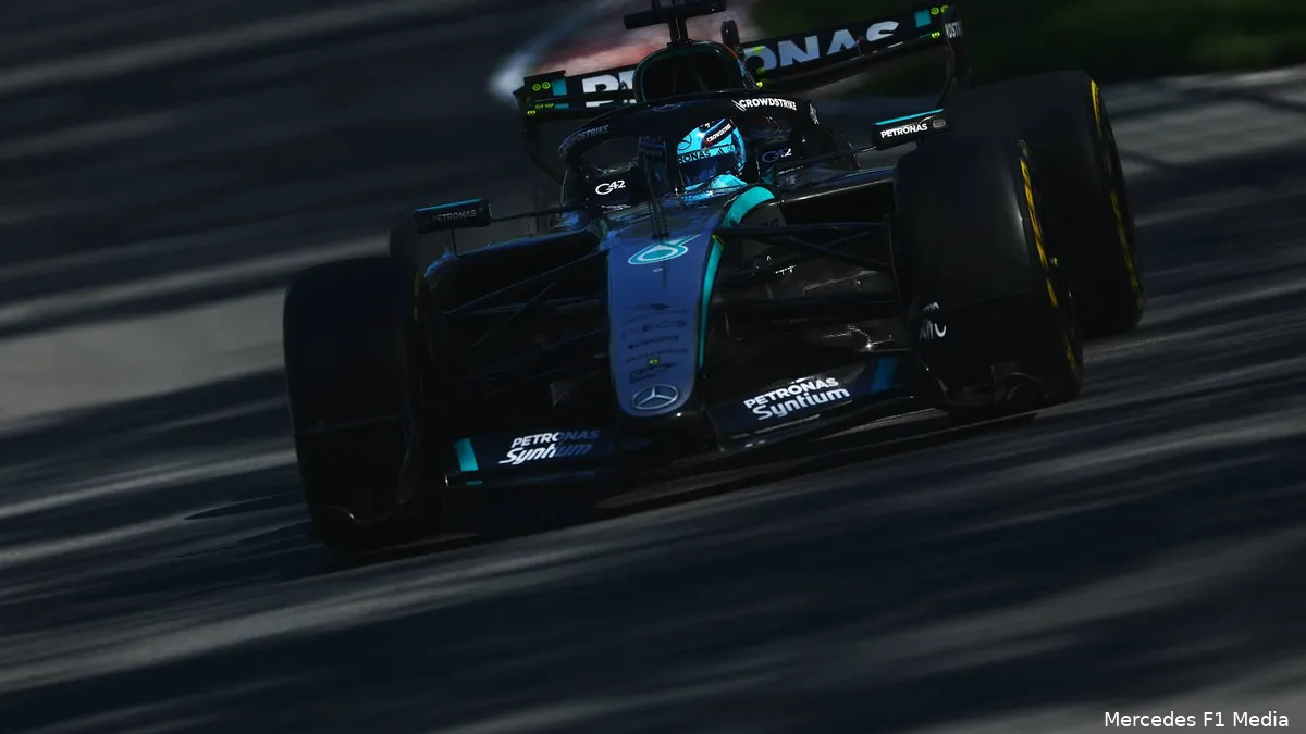 Mercedes-topman doet grote onthulling over DNF van George Russell | GP33