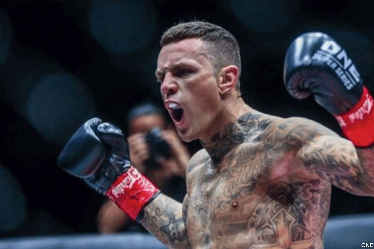 Nieky Holzken gaat uniek gevecht aan in Japan: 'Dit wordt legendarisch'