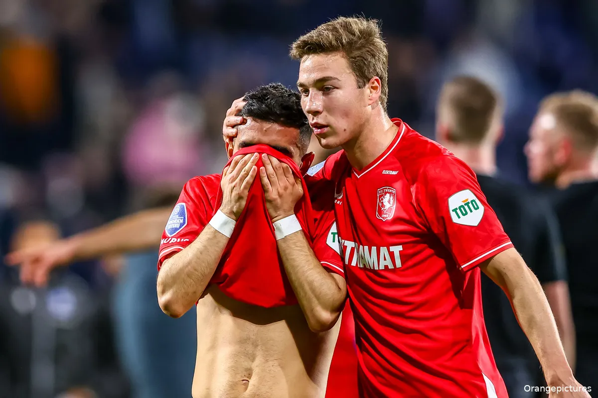 Samenvatting sc Heerenveen - FC Twente seizoen 2023-2024 (3-3) | Twenteinsite.nl