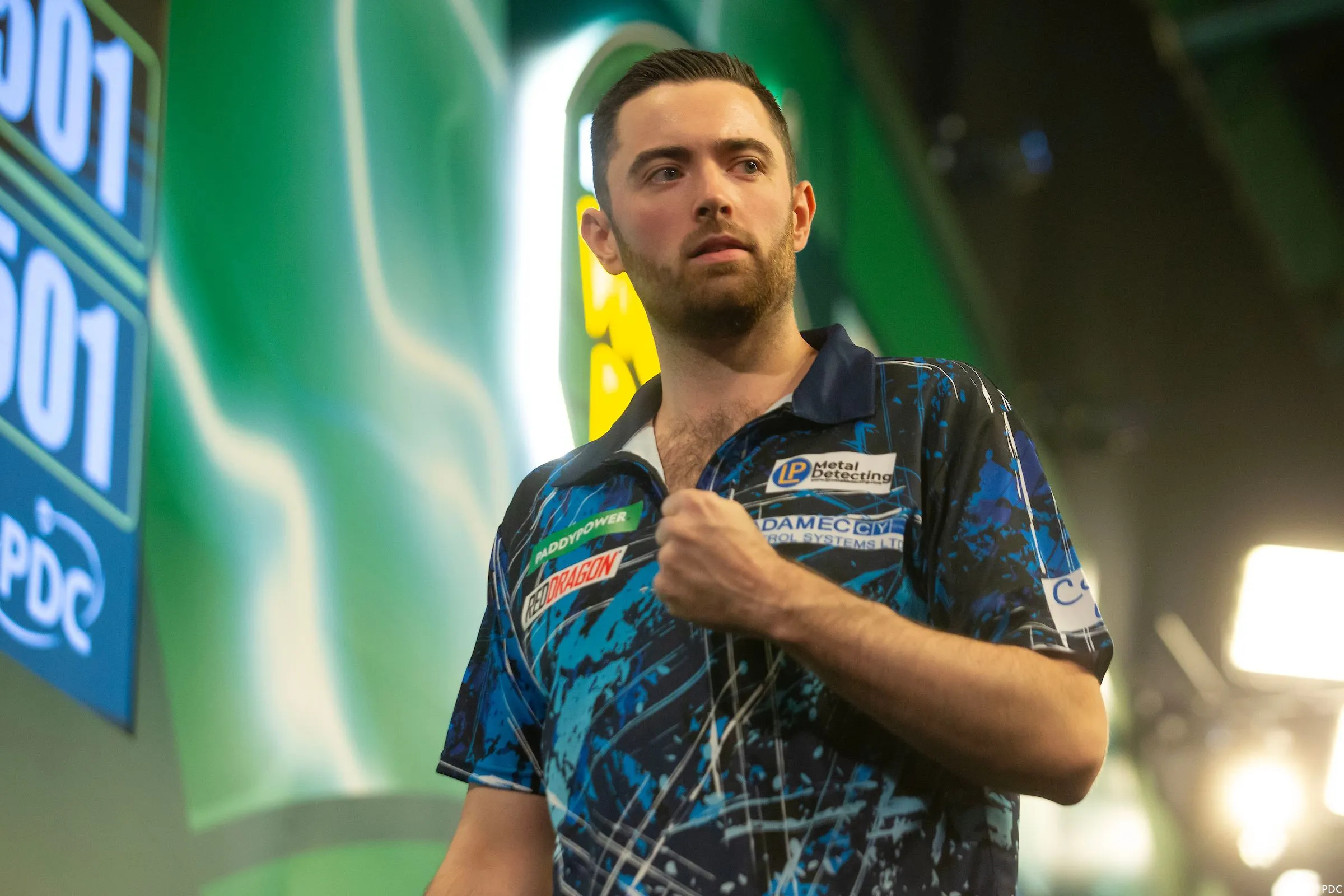 Luke Humphries' World Darts Championship defence gets off to perfect ...
