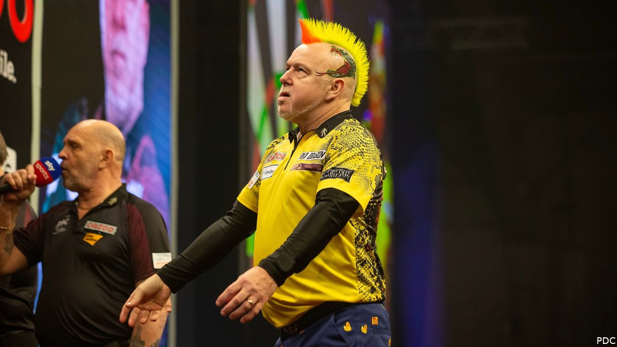 Out of sorts Peter Wright knocked out of World Darts Championships by wonderful Jim Williams ...
