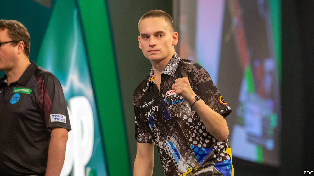 Pikachu powers through as Ricardo Pietreczko eases past Callan Rydz at ...