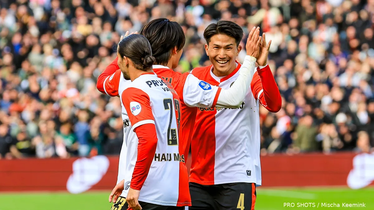 Feyenoord werkt afsluitende training af met Timber en Watanabe | FR12.nl