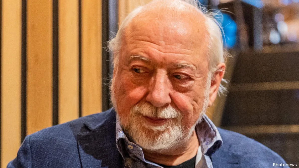 Urbanus (74) helemaal verscheurd van verdriet: "Deze nacht het droevige ...
