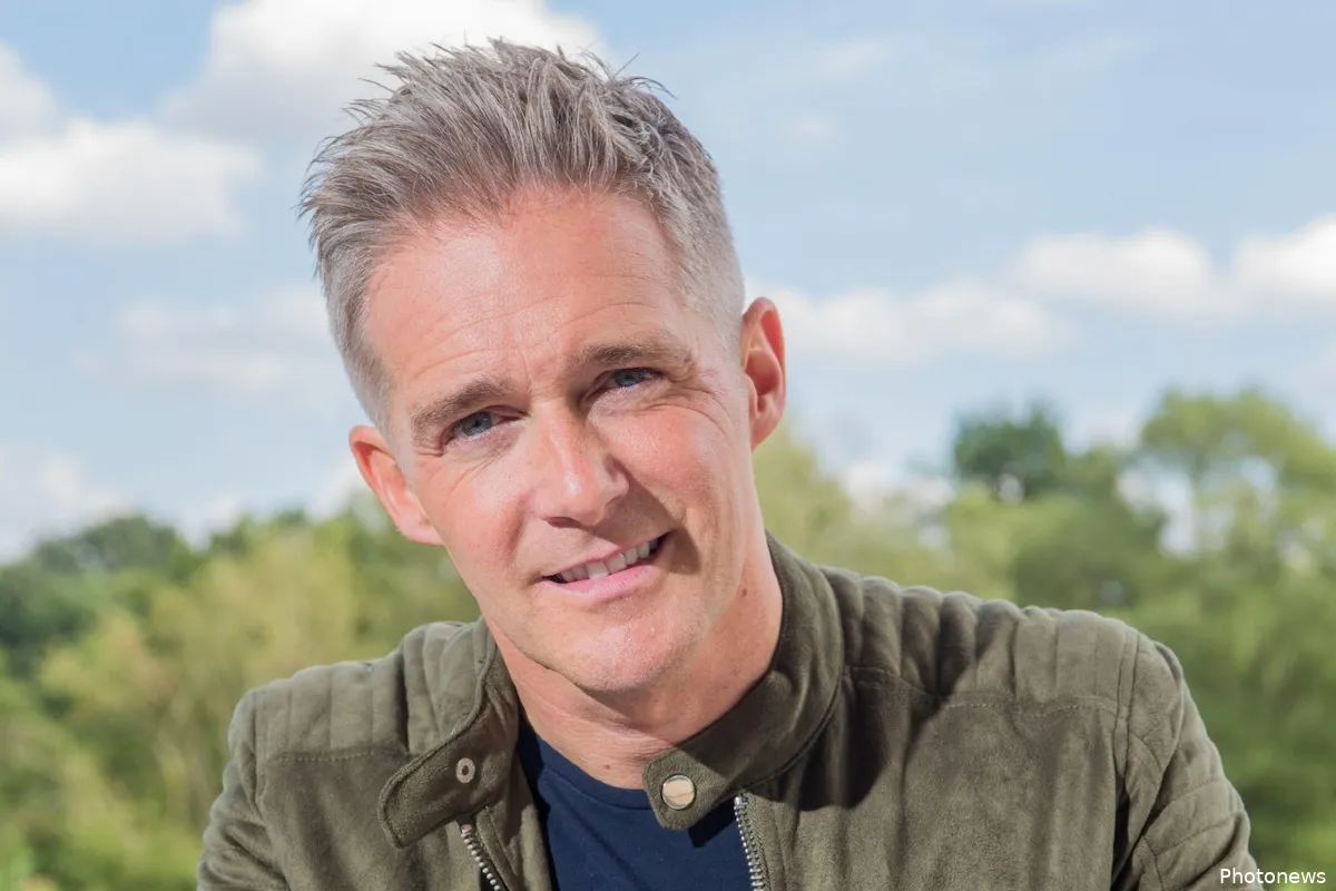 Wordt Christoff binnenkort voor het eerst vader? 46-jarige zanger deelt ...