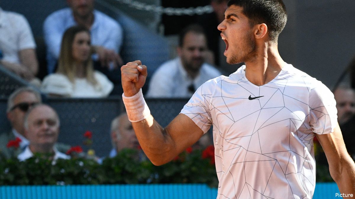 Carlos Alcaraz ends career of Jeremy Chardy with thumping straight sets ...